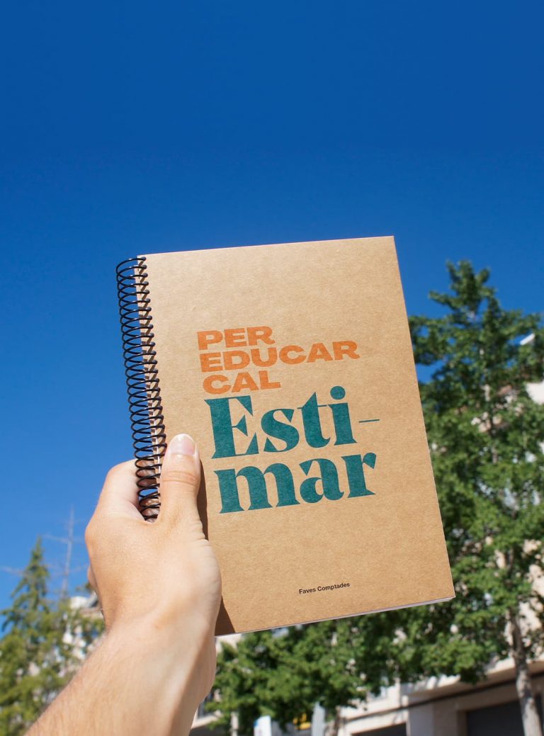 Llibretes en català - Faves Comptades